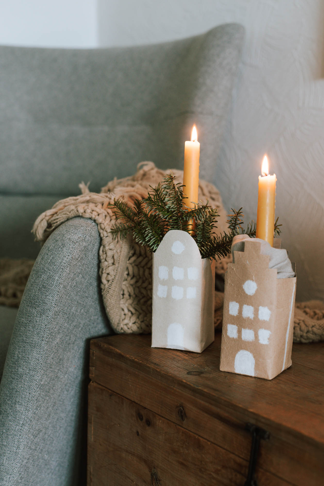 Upcycling DIY Idee: Vereiste Windlichter aus Salz - Uponmylife